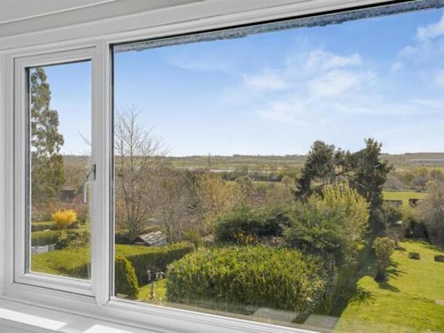 3 bedroom semi detached house for sale in Watersmeet, Northampton, NN1