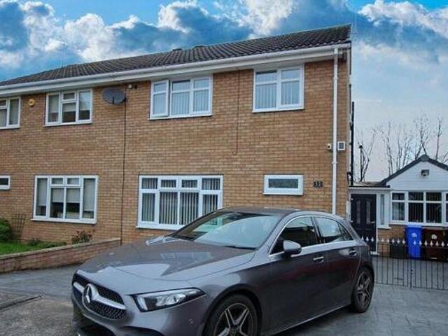 3 Bedroom Semi detached House For Sale In Waterthorpe