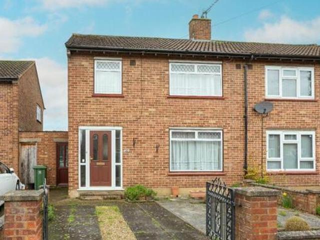 3 Bedroom Semi detached House For Sale In Watford, Hertfordshire