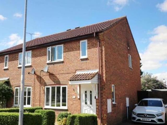 3 Bedroom Semi detached House For Sale In Watlington, King´s Lynn