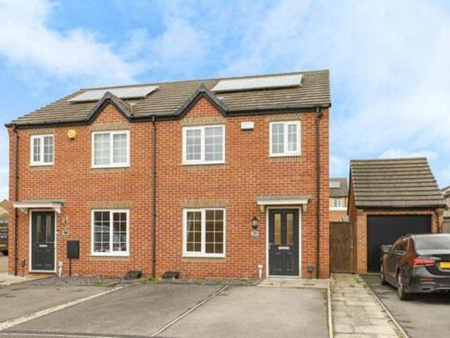 3 Bedroom Semi detached House For Sale In Waverley