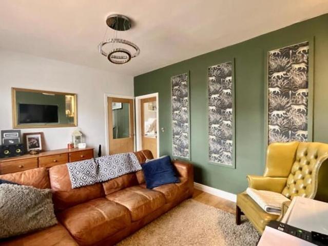 3 bedroom semi detached house for sale in Waverley Avenue, Kiveton Park, Sheffield, S26 6RH, S26