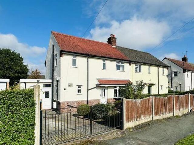 3 Bedroom Semi detached House For Sale In Weaverham