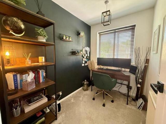 3 bedroom semi detached house for sale in Weald Road, Brentwood, CM14