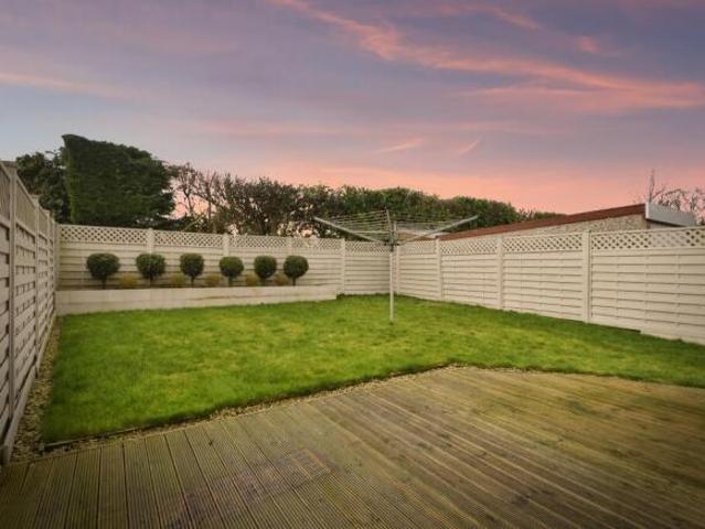 3 bedroom semi detached house for sale in Wedderburn Avenue, Harrogate, HG2