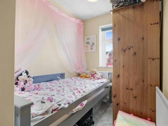 3 bedroom semi detached house for sale in Wedgewood Close, Coventry, CV2