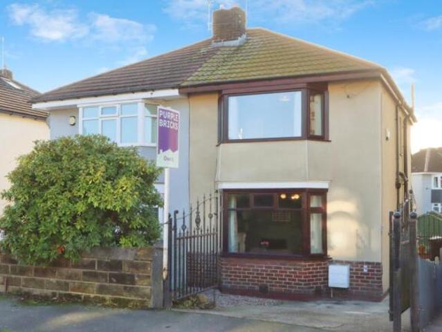 3 bedroom semi detached house for sale in Welwyn Road, Sheffield, S12
