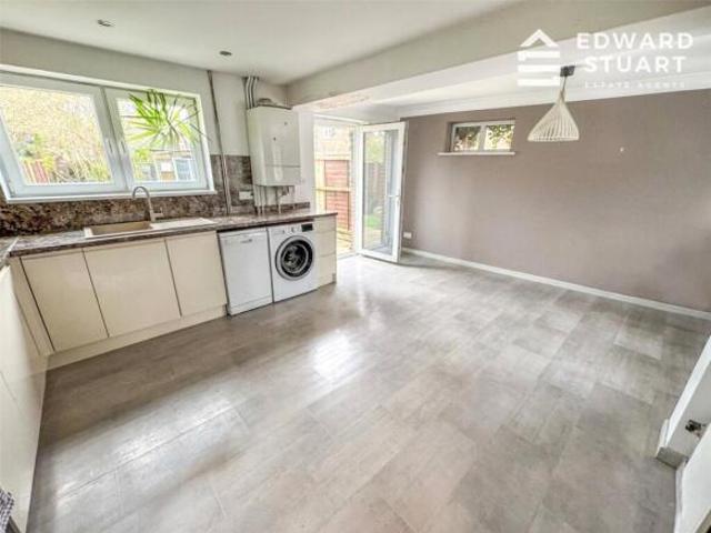 3 bedroom semi detached house for sale in Welland Road, Dogsthorpe, Peterborough, Cambridgeshire, PE1