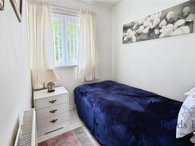 3 bedroom semi detached house for sale in Wellfield Close, Newcastle upon Tyne, and Wear, NE15