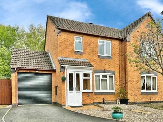 3 Bedroom Semi detached House For Sale In Wellington, Telford