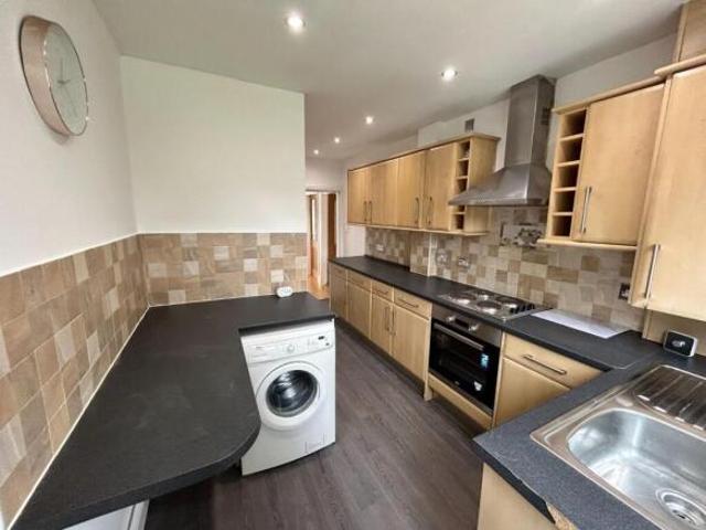 3 bedroom semi detached house for sale in Wellsford Avenue, Solihull, B92