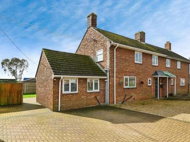 3 Bedroom Semi detached House For Sale In Wereham