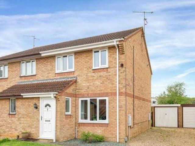 3 Bedroom Semi detached House For Sale In Werrington, Peterborough