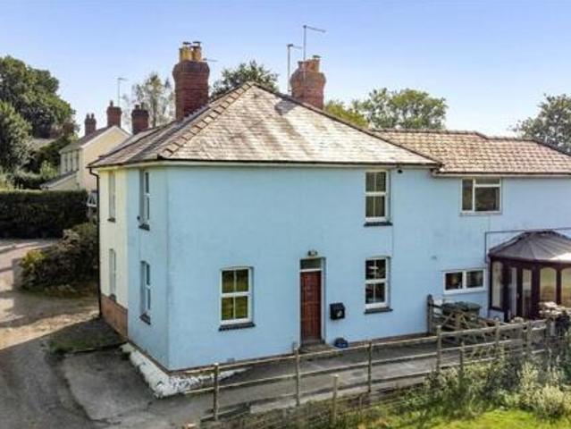 3 Bedroom Semi detached House For Sale In West Malvern, Herefordshire
