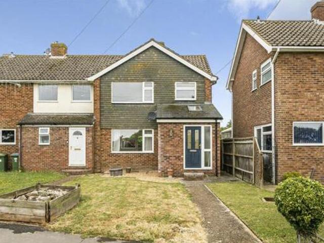 3 Bedroom Semi detached House For Sale In West Meads, Bognor Regis