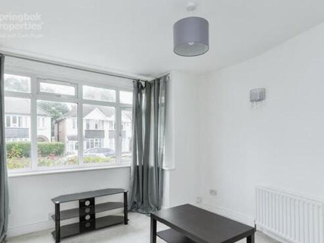 3 Bedroom Semi detached House For Sale In West Midlands, Solihull