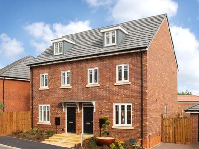 3 Bedroom Semi detached House For Sale In West Midlands