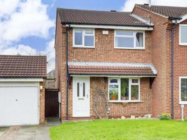 3 Bedroom Semi detached House For Sale In West Bridgford, Nottinghamshire