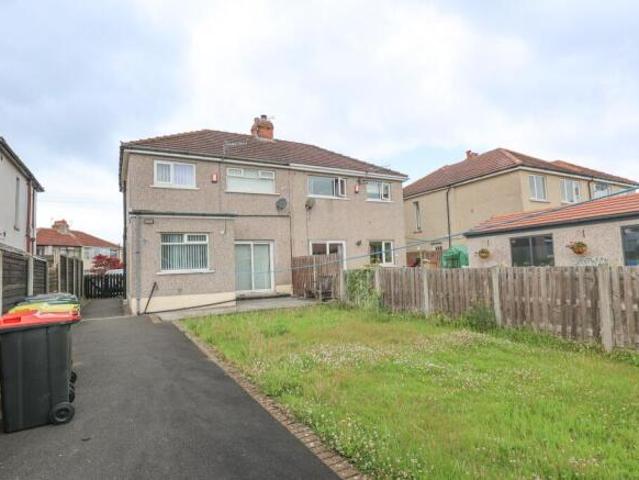 3 bedroom semi detached house for sale in West Drive, Scale Hall, Lancaster, LA1