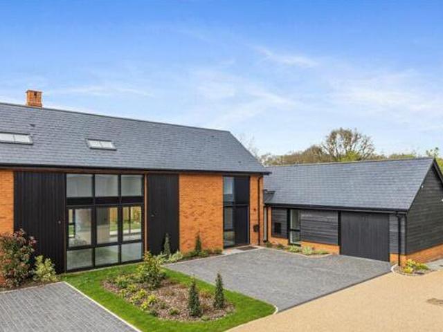 3 Bedroom Semi detached House For Sale In West Horsley, Surrey