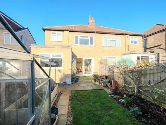 3 bedroom semi detached house for sale in West Lea Gardens, Leeds, West Yorkshire, LS17