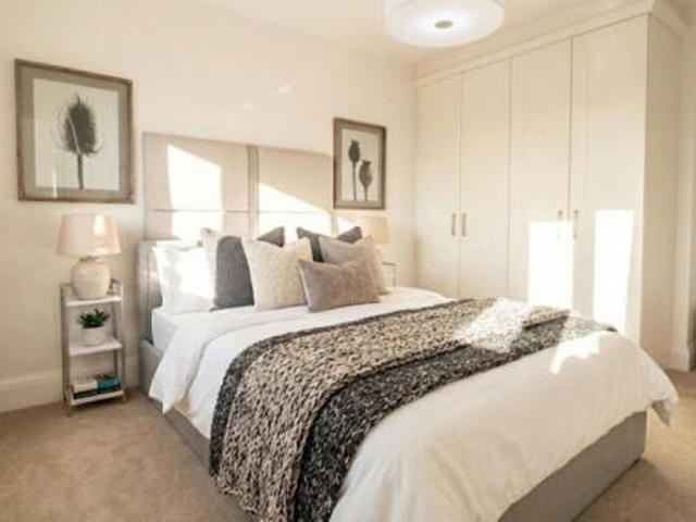 3 bedroom semi detached house for sale in West Street, Northampton, NN5