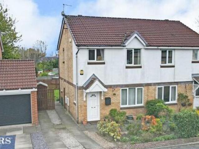 3 Bedroom Semi detached House For Sale In West Yorkshire