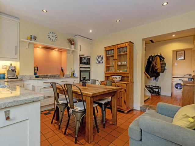 3 bedroom semi detached house for sale in Western Road, Sheffield, S10