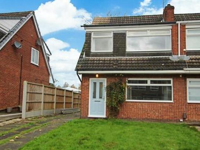 3 Bedroom Semi detached House For Sale In Westhoughton