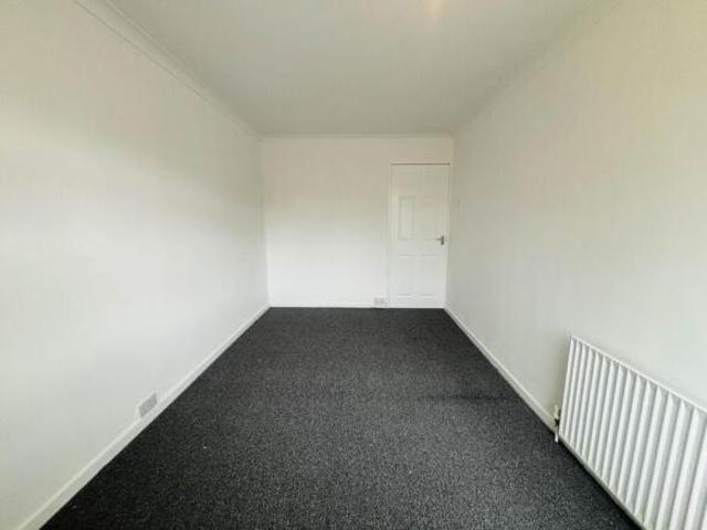 3 bedroom semi detached house for sale in Westhead Avenue, Northwood, L33