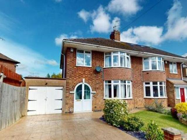 3 Bedroom Semi detached House For Sale In Westone