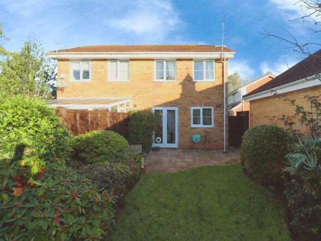 3 bedroom semi detached house for sale in Westons Hill Drive, Emersons Green, Bristol, BS16