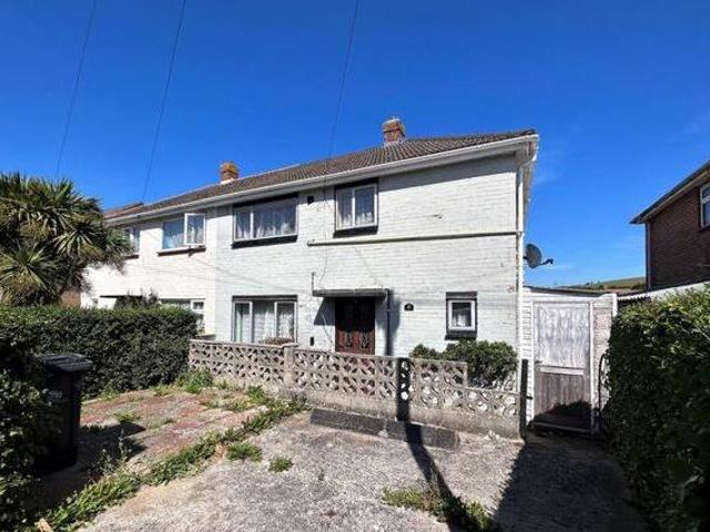 3 Bedroom Semi detached House For Sale In Weymouth