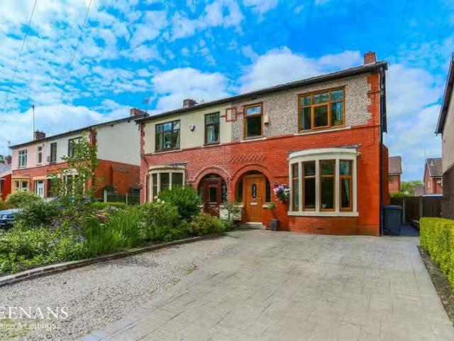 3 bedroom semi detached house for sale in Whalley Road, Clayto.