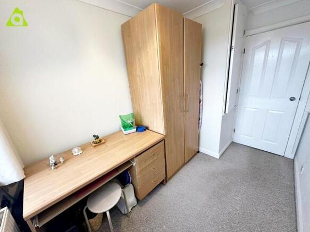 3 bedroom semi detached house for sale in Wharfedale, Westhoughton, BL5 3DP, BL5