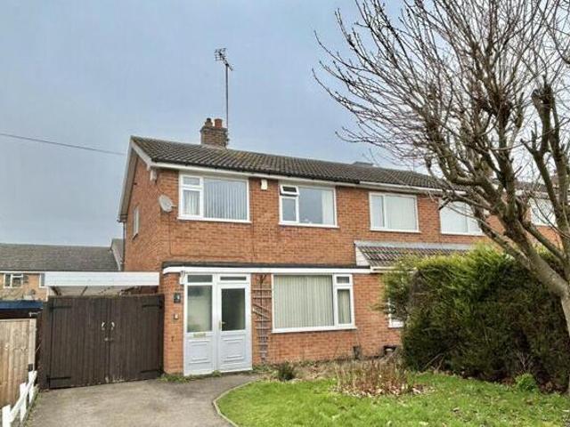 3 Bedroom Semi detached House For Sale In Whetstone, Leicester