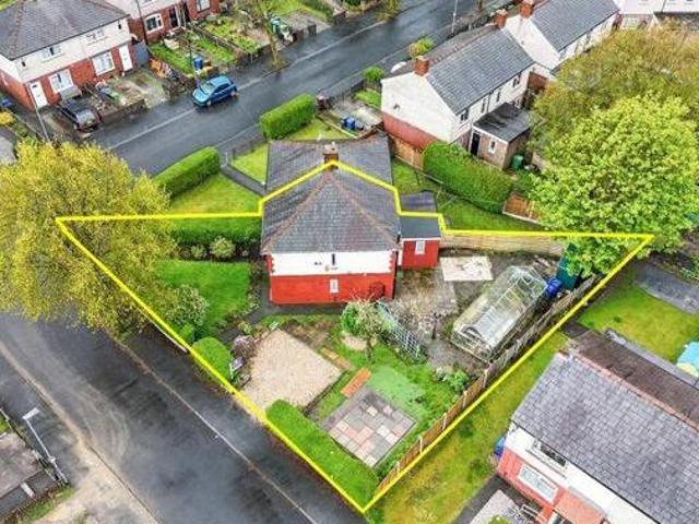 3 Bedroom Semi detached House For Sale In Whelley