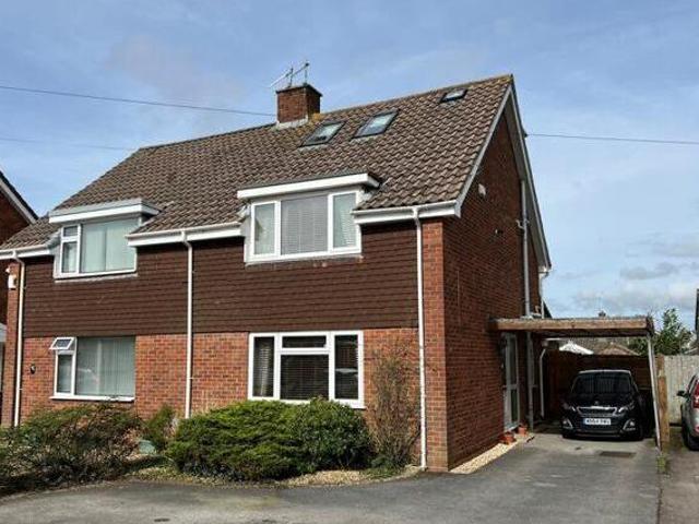 3 Bedroom Semi detached House For Sale In Whitchurch, Bristol