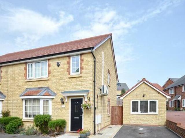 3 Bedroom Semi detached House For Sale In Whitchurch Village