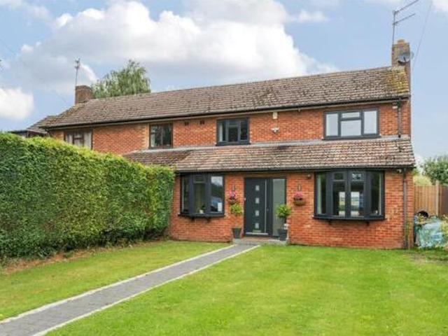 3 Bedroom Semi detached House For Sale In White Waltham, Maidenhead