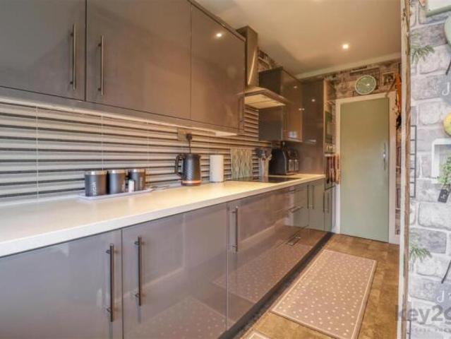 3 bedroom semi detached house for sale in White Lane, Sheffield, S12