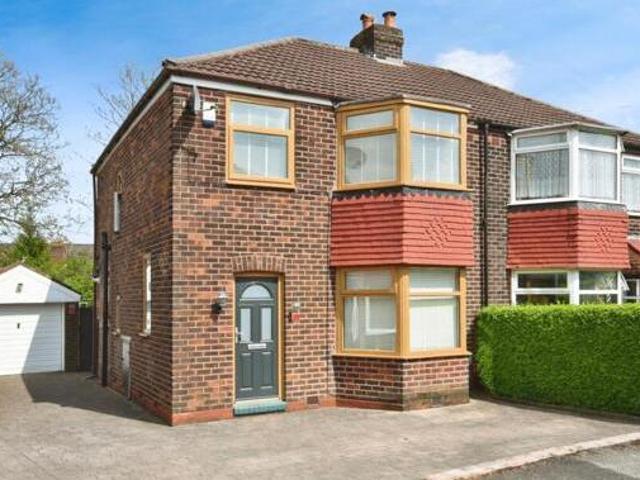 3 Bedroom Semi detached House For Sale In Whitefield, Manchester