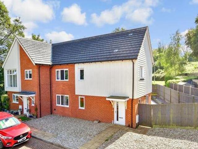3 Bedroom Semi detached House For Sale In Whitfield