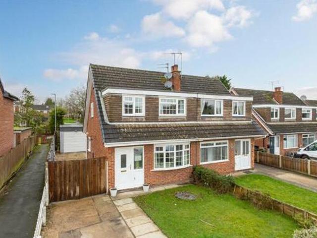 3 Bedroom Semi detached House For Sale In Whinmoor