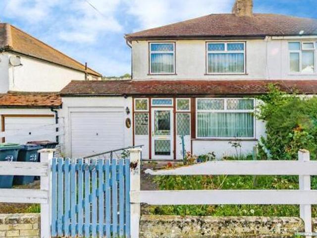 3 Bedroom Semi detached House For Sale In Whyteleafe
