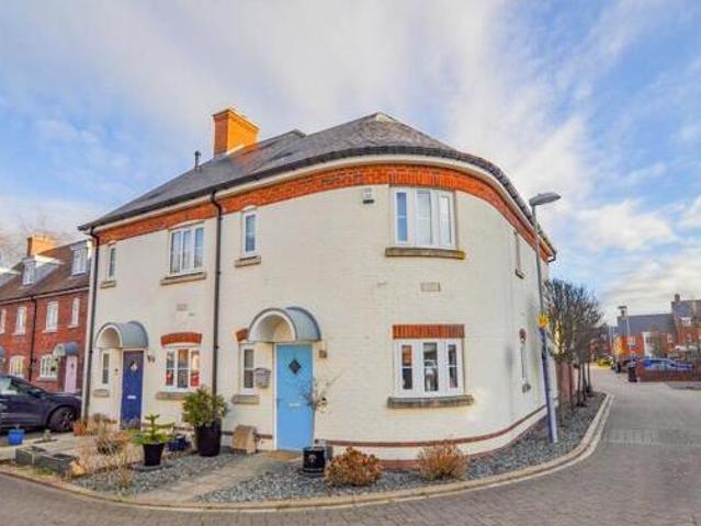 3 Bedroom Semi detached House For Sale In Wimborne
