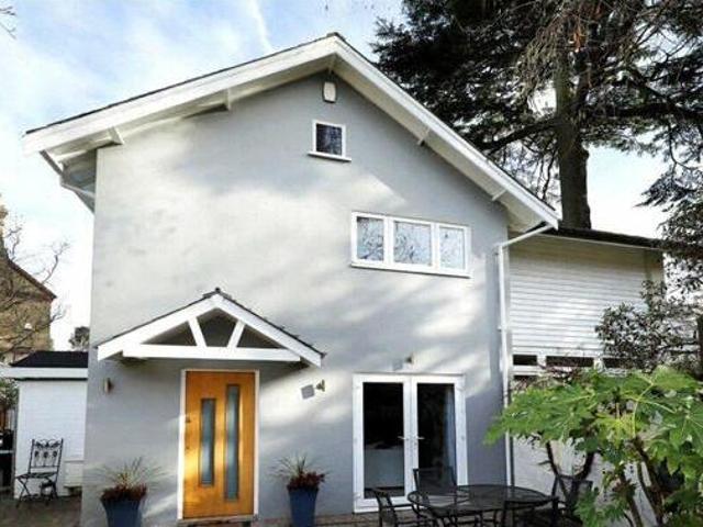 3 Bedroom Semi detached House For Sale In Wimbledon Village