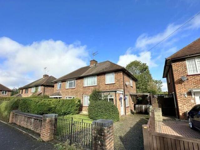 3 Bedroom Semi detached House For Sale In Windsor, Berkshire