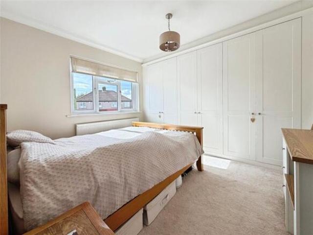 3 bedroom semi detached house for sale in Windsor Road, Bexleyheath, DA6