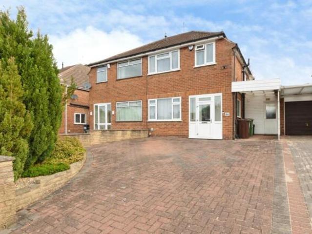 3 bedroom semi detached house for sale in Wichnor Road, Solihull, West Midlands, B92